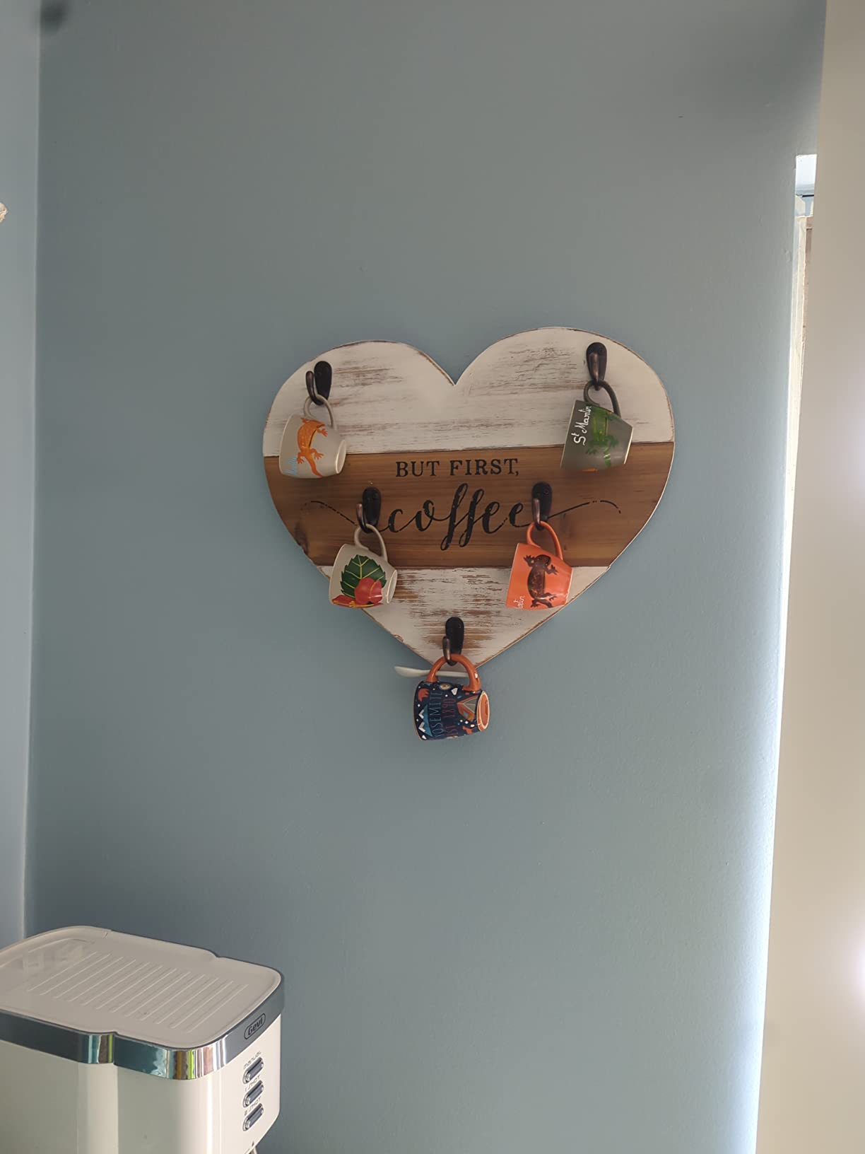 Amazon.com: Qiang Ni Coffee Mug Holder （Heart-Shaped/16”） Wall Mount ...