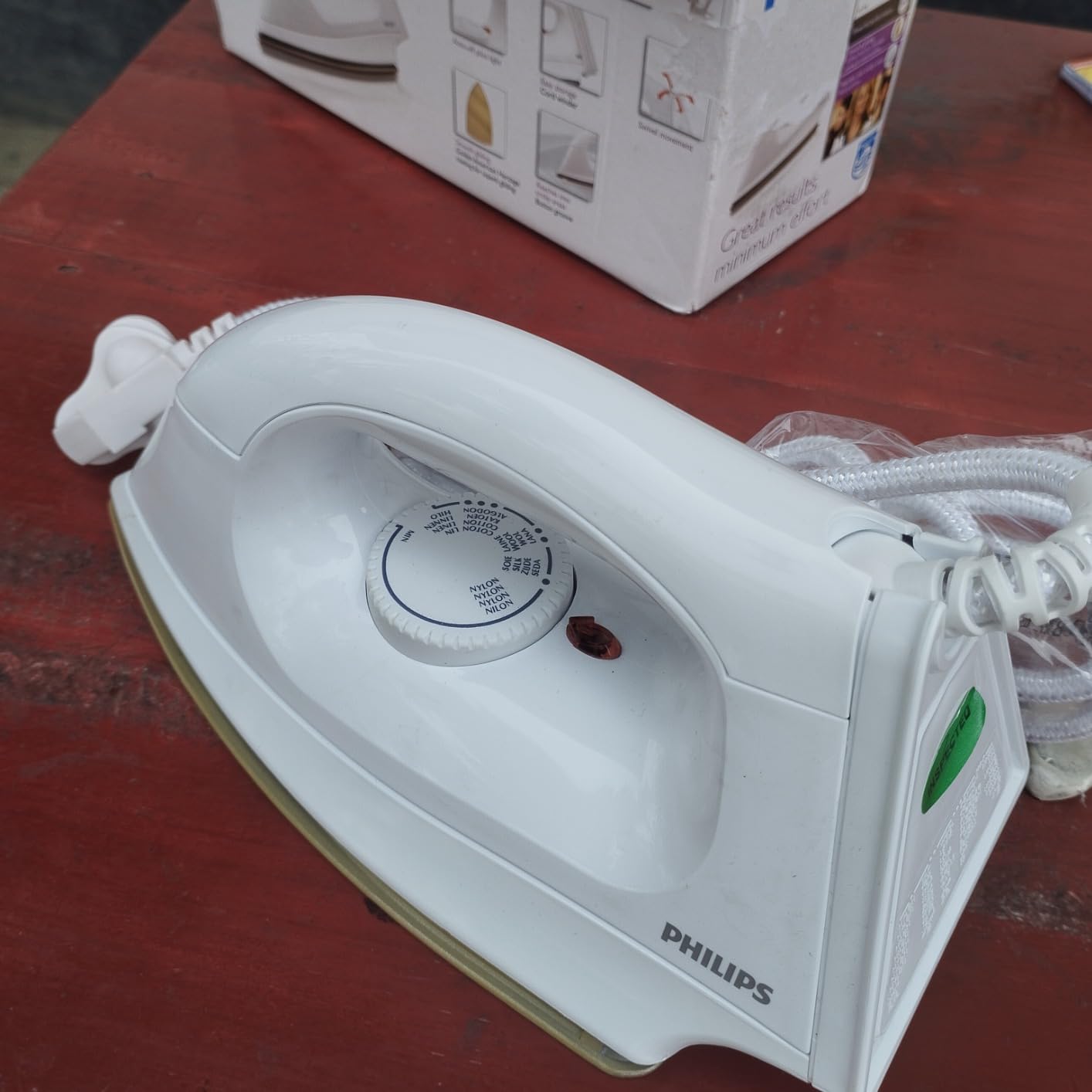 Buy Philips HI114 1000-Watt Dry Iron Online at Low Prices in India ...