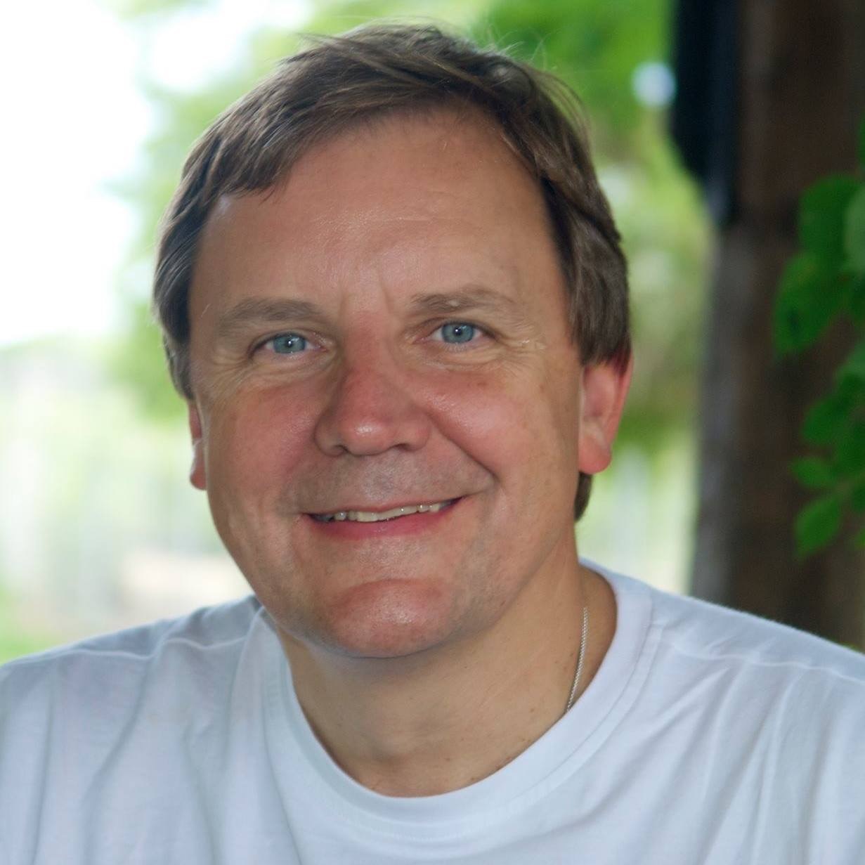 Amazon.com: Gary S. Lynch: books, biography, latest update