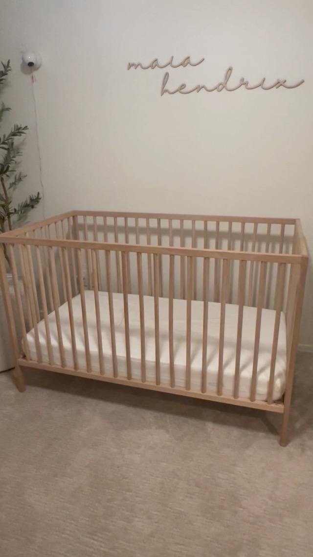 Watch Simple modern crib review on Amazon Live