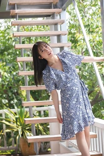 小湊よつ葉1stヌード写真集 芽吹き 写真集ナビ