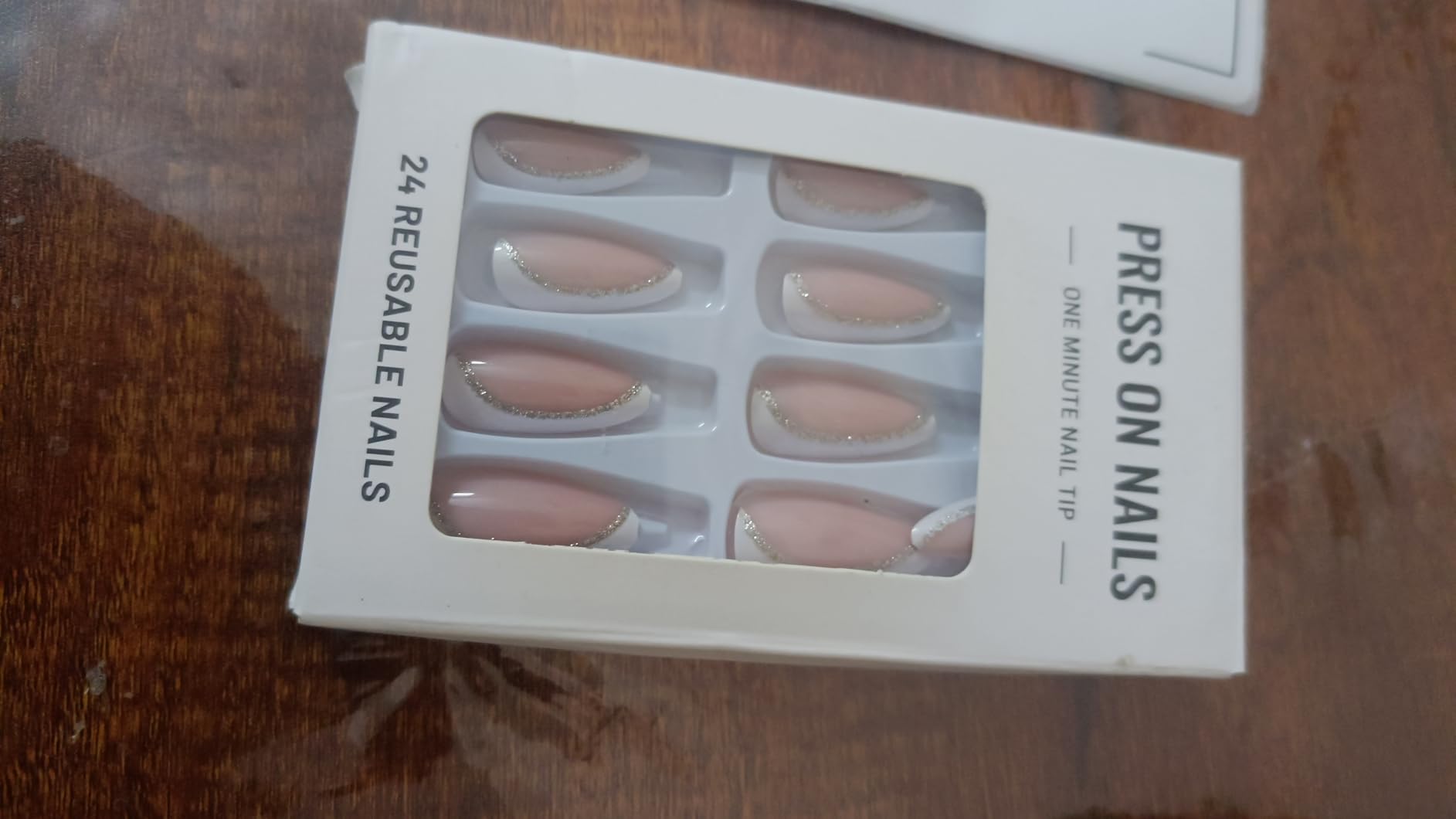 Buy Gloss & Go 24 Reusable Artificial Fake Nail Set| Peach White And ...