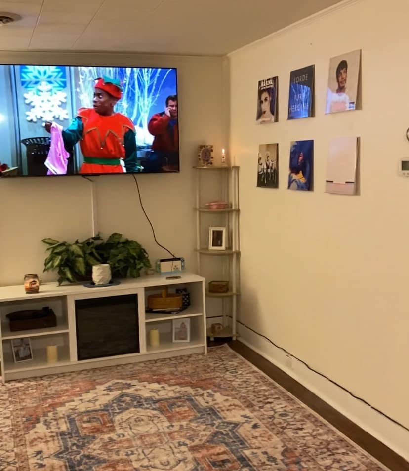 Amazon.com: Pony: CDs & Vinyl