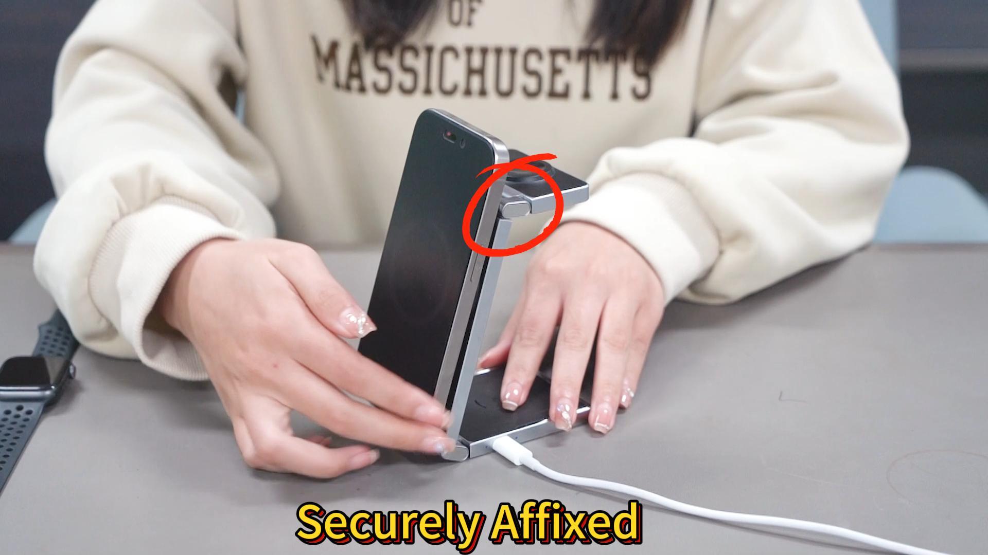 Watch How to Correctly Use this MagSafe Charger Stand on Amazon Live