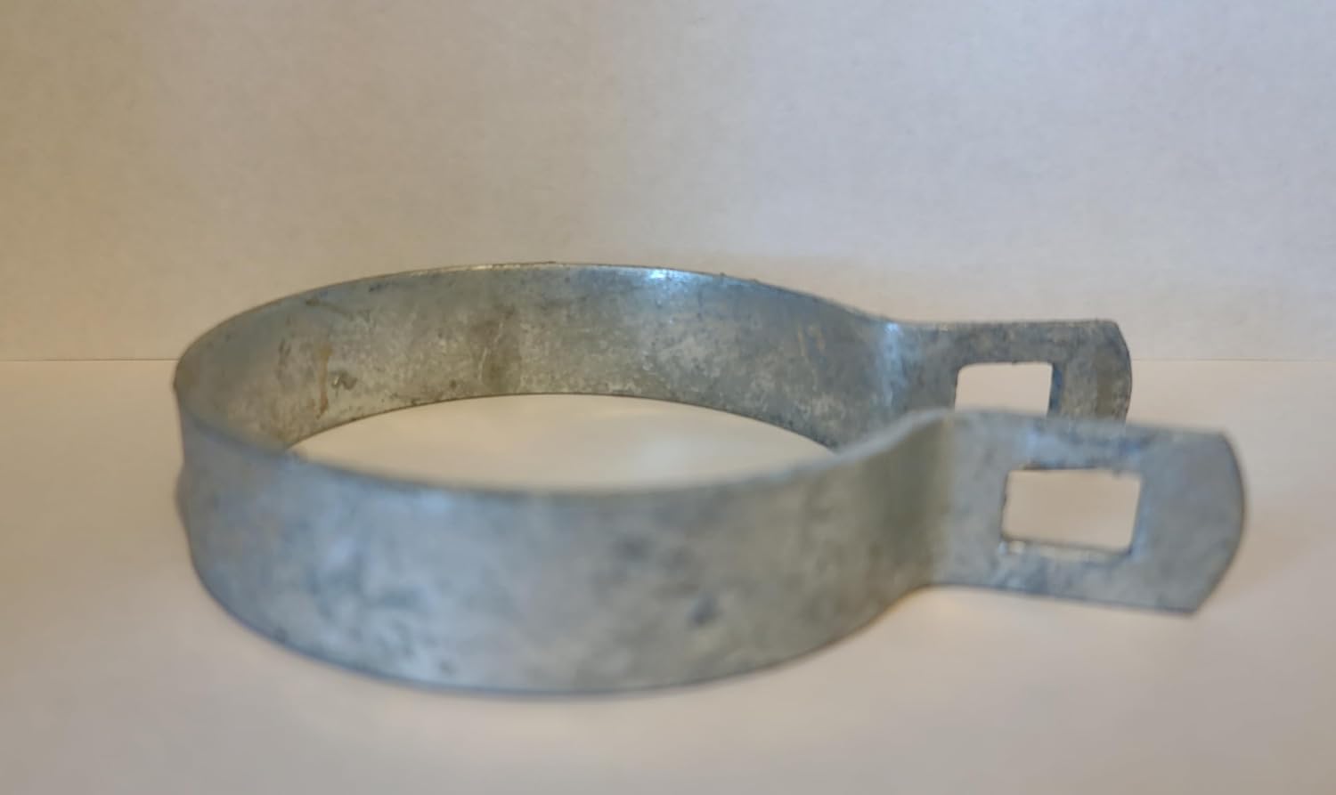 Amazon.com: 4" Chain Link Fence Brace Band- to fit 4" Chain Link Post ...