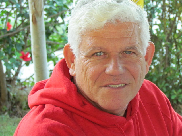 Amazon.com: Tuvia Rinde: books, biography, latest update