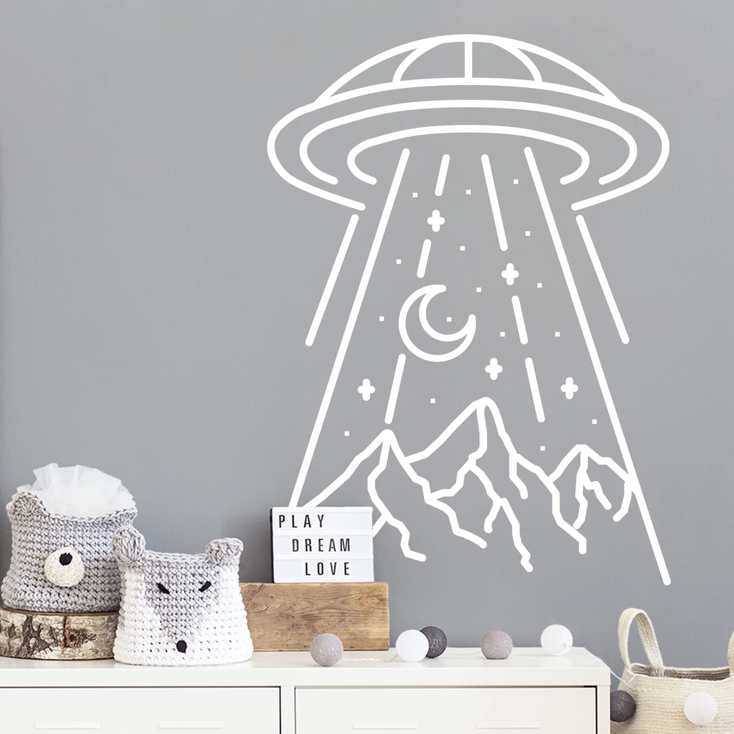 Amazon.com: Vinyl Wall Art Decal - Alien Abduction - 17.5" x 13 ...