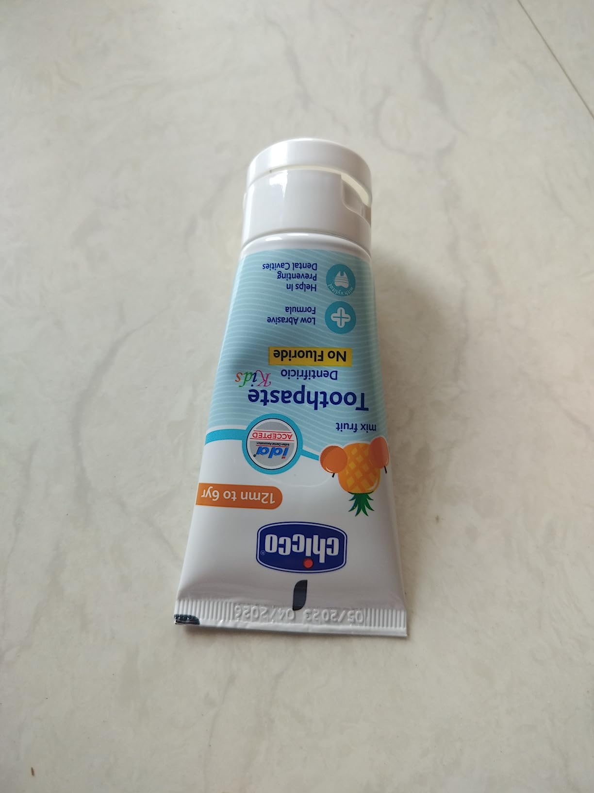 Chicco Toothpaste, Mixed Fruit Flavour for 1Y to 6Y Baby, Fluoride-Free ...