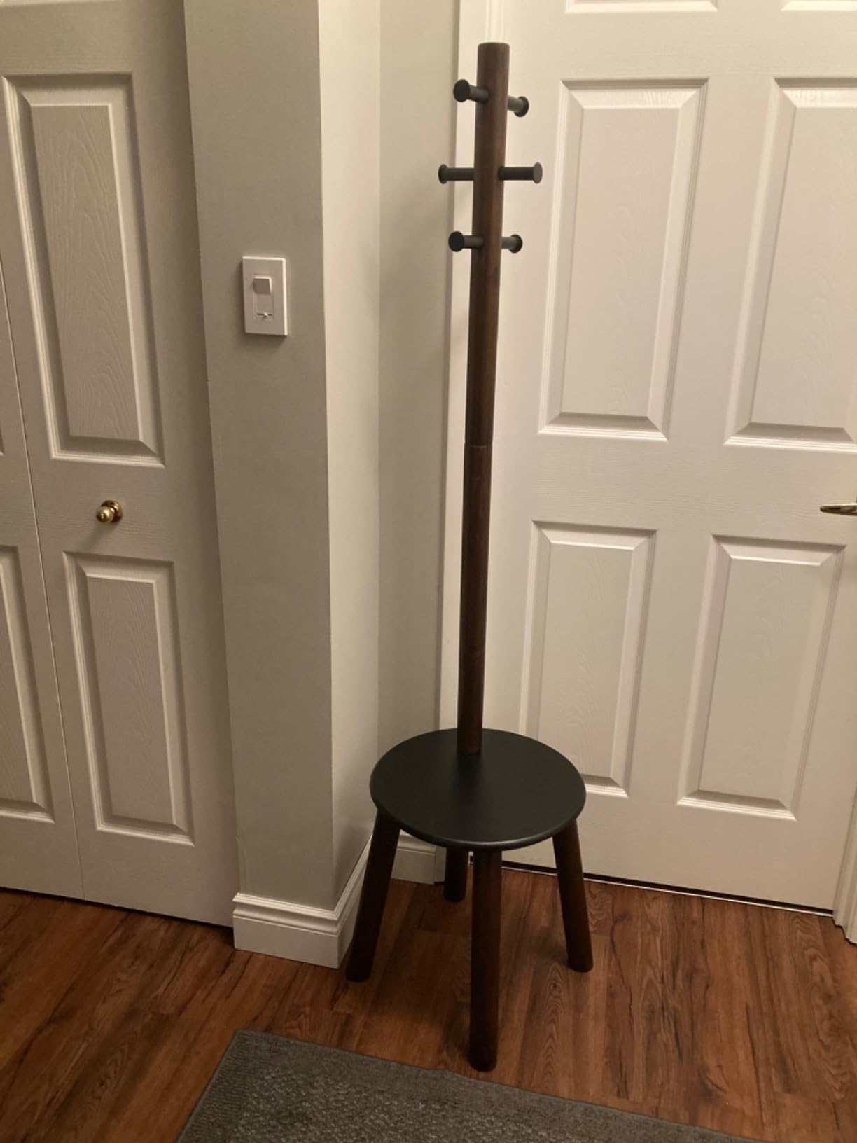 Umbra Pillar Coat Rack and Stool, Coat Rack with Stool, Black/Walnut ...