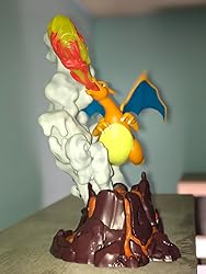Amazon.com: Pokémon Charizard Deluxe Collector’s Statue - 13-Inch ...