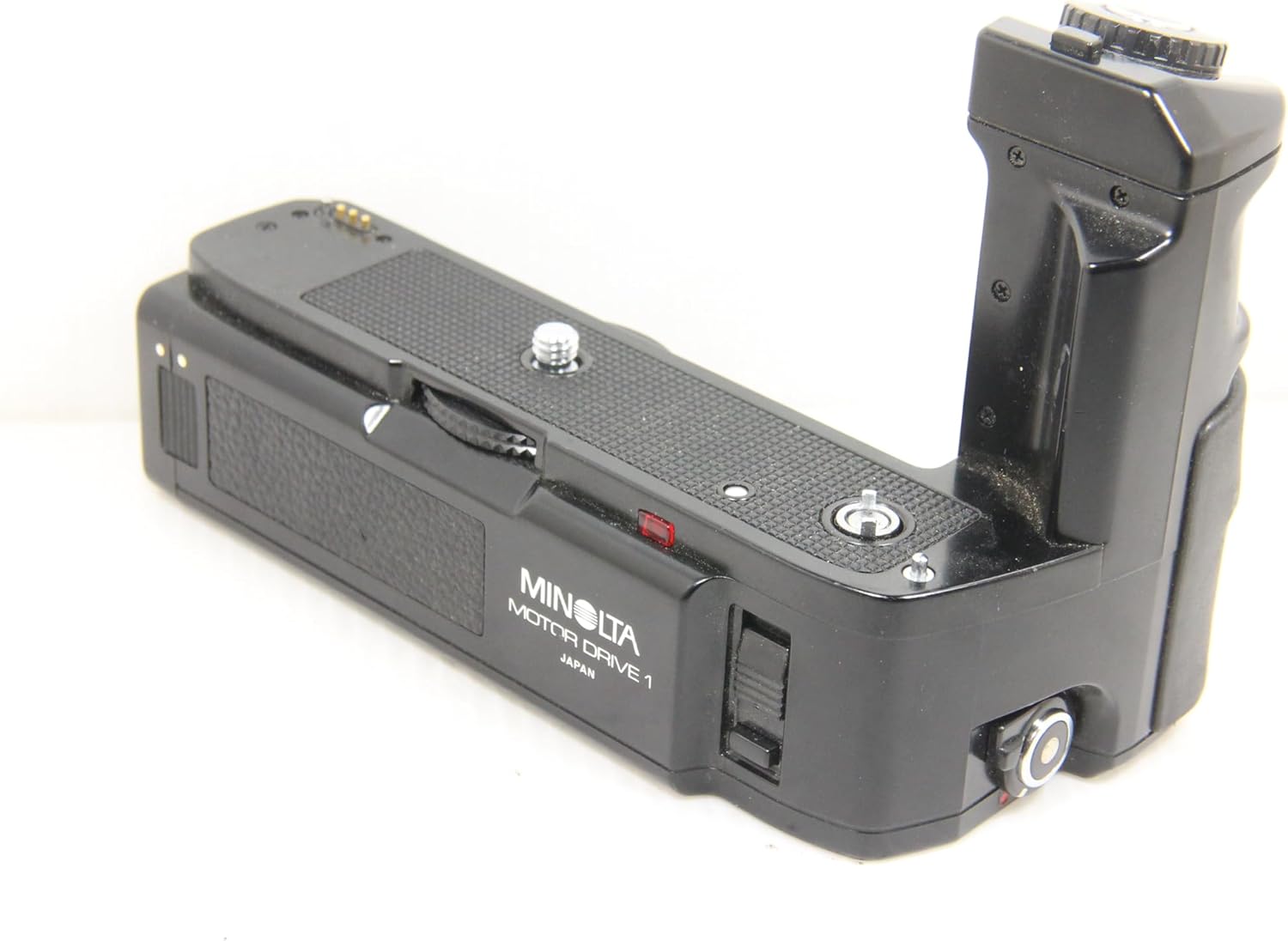 Amazon.com: Minolta Motor Drive 1 適用於 X-700、X-570、X-370、XGM 單反膠片相機 : 電子