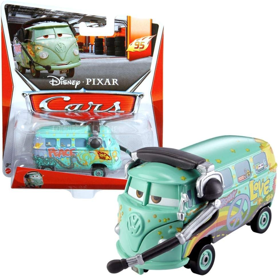 Amazon.com: Disney World of Cars, 95 Pit Crew Die-Cast, Race Team ...