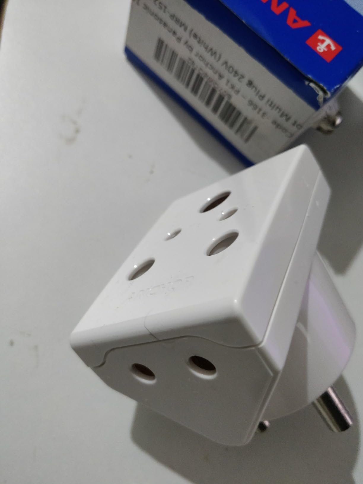 Anchor by Panasonic Pilot 16A 3 Pin Multiplug Adapter with Universal ...