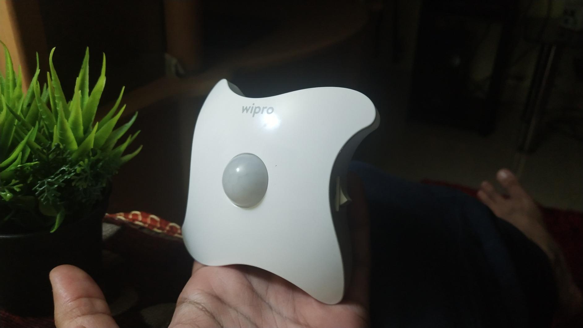 Wipro Sensor LED Light with Motion Detector (Works with AAA Batteries ...