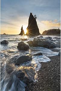 Amazon.com: ArtDirect Setting sun behind Split Rock on Rialto Beach ...