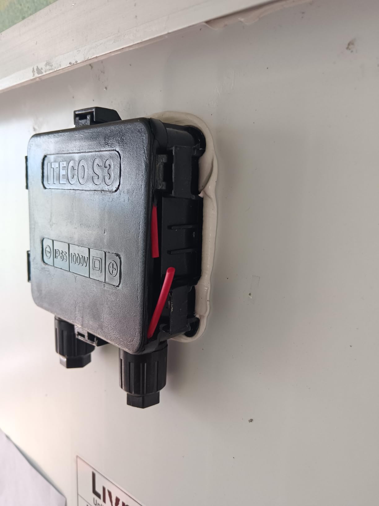 Livmaxx Aluminium Solar Panel 210Watts/12V Mono Perc : Amazon.in ...