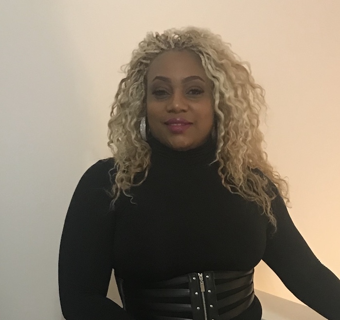 Amazon.com: Aleashia Davis: books, biography, latest update