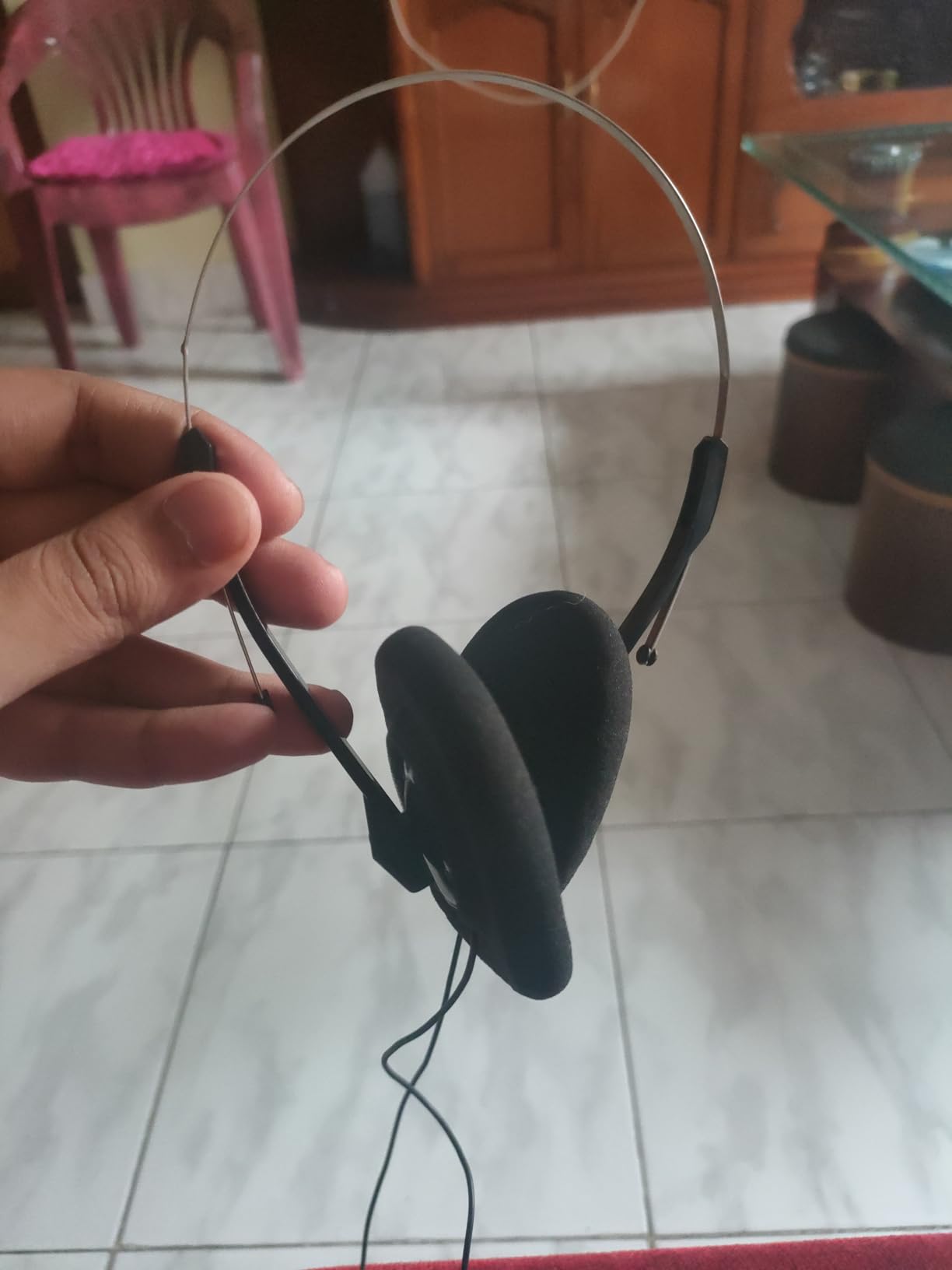 Mini Stereo Lightweight Headphones with 4 feet Cord : Amazon.in ...