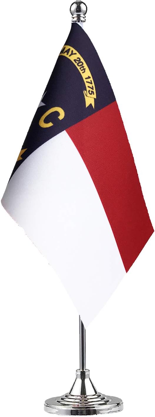 Amazon.com: GentleGirl.USA North Carolina State flag North Carolina NC ...