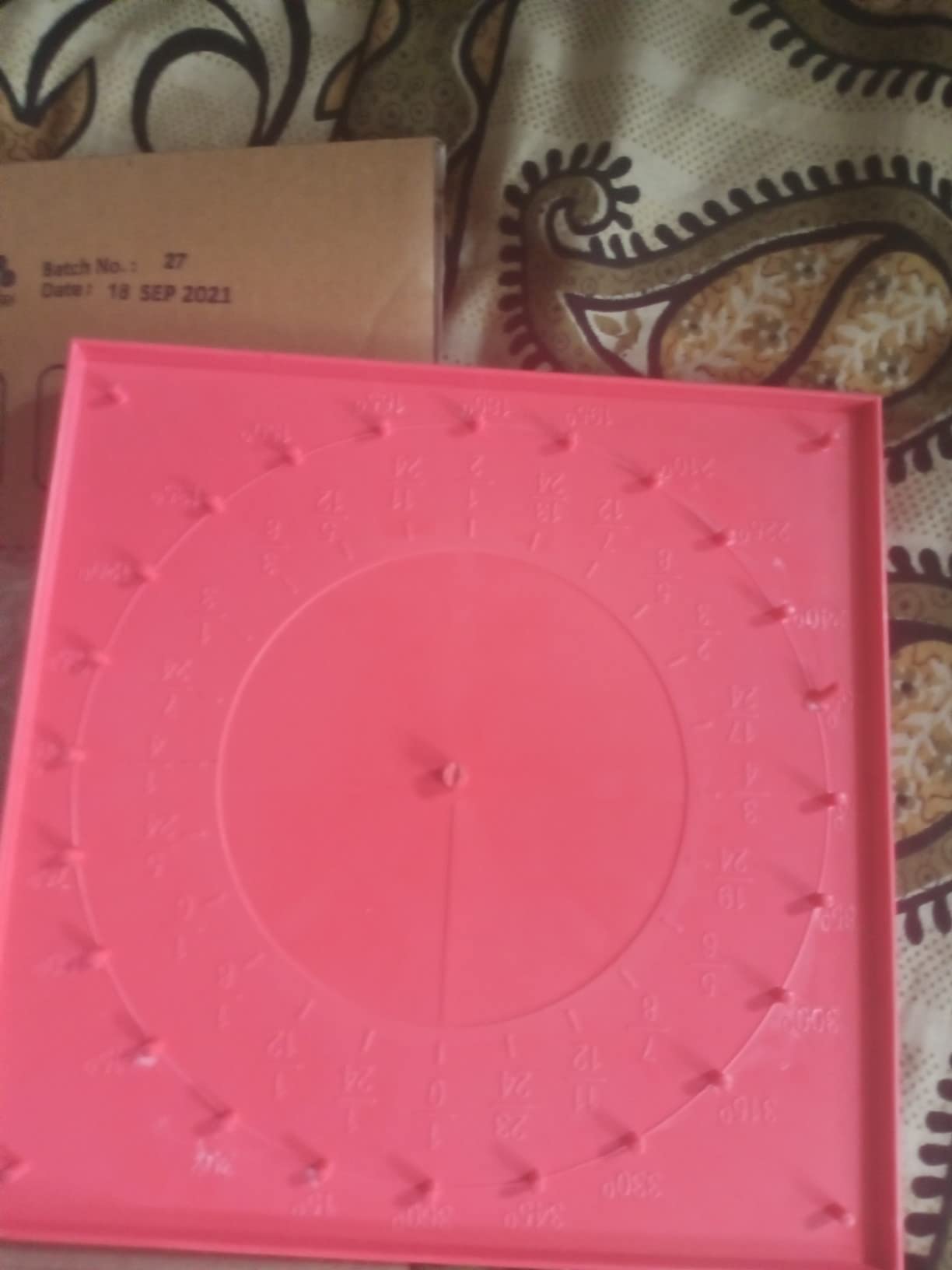 Buy StepsToDo Circular and Square Geoboard. 7 by 7 Inches. with Rubber ...