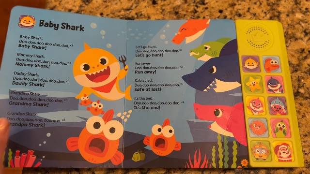 Watch Baby Shark Songbook - Pinkfong on Amazon Live