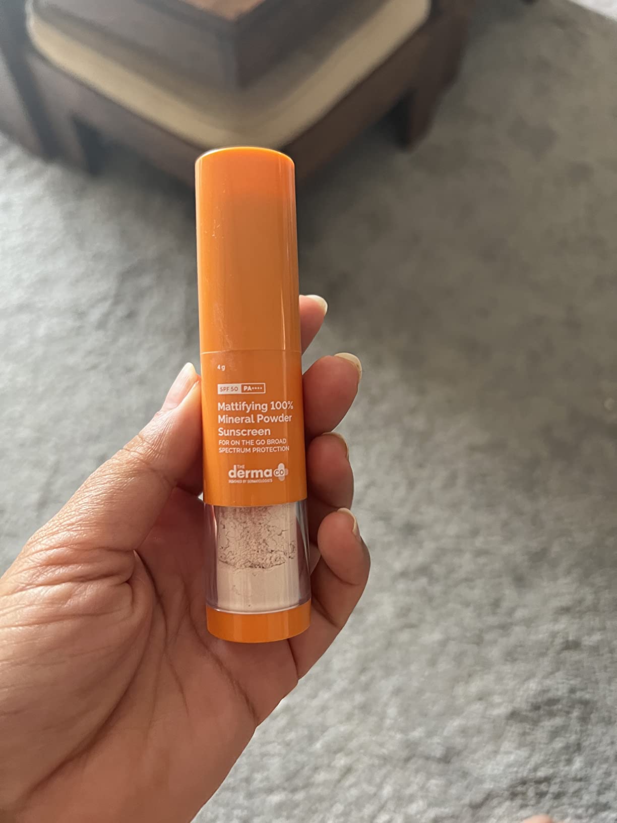 The Derma Co Mattifying 100% Mineral Matte Powder Sunscreen For All ...