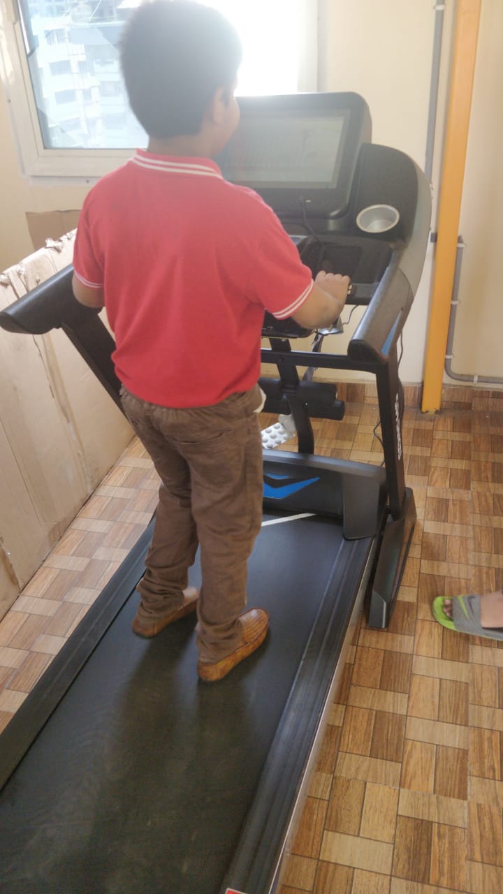 Buy Sparnod Fitness STH-6000 (6 HP Peak) Automatic Treadmill (Free ...