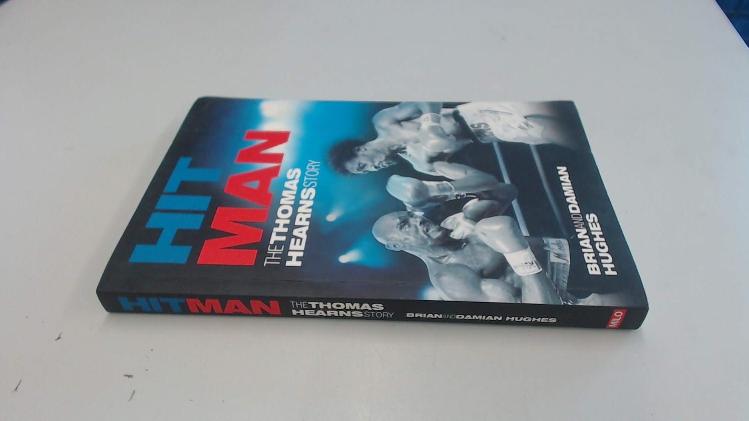 Amazon.com: Hit Man: The Thomas Hearns Story: 9781903854907: Hughes ...