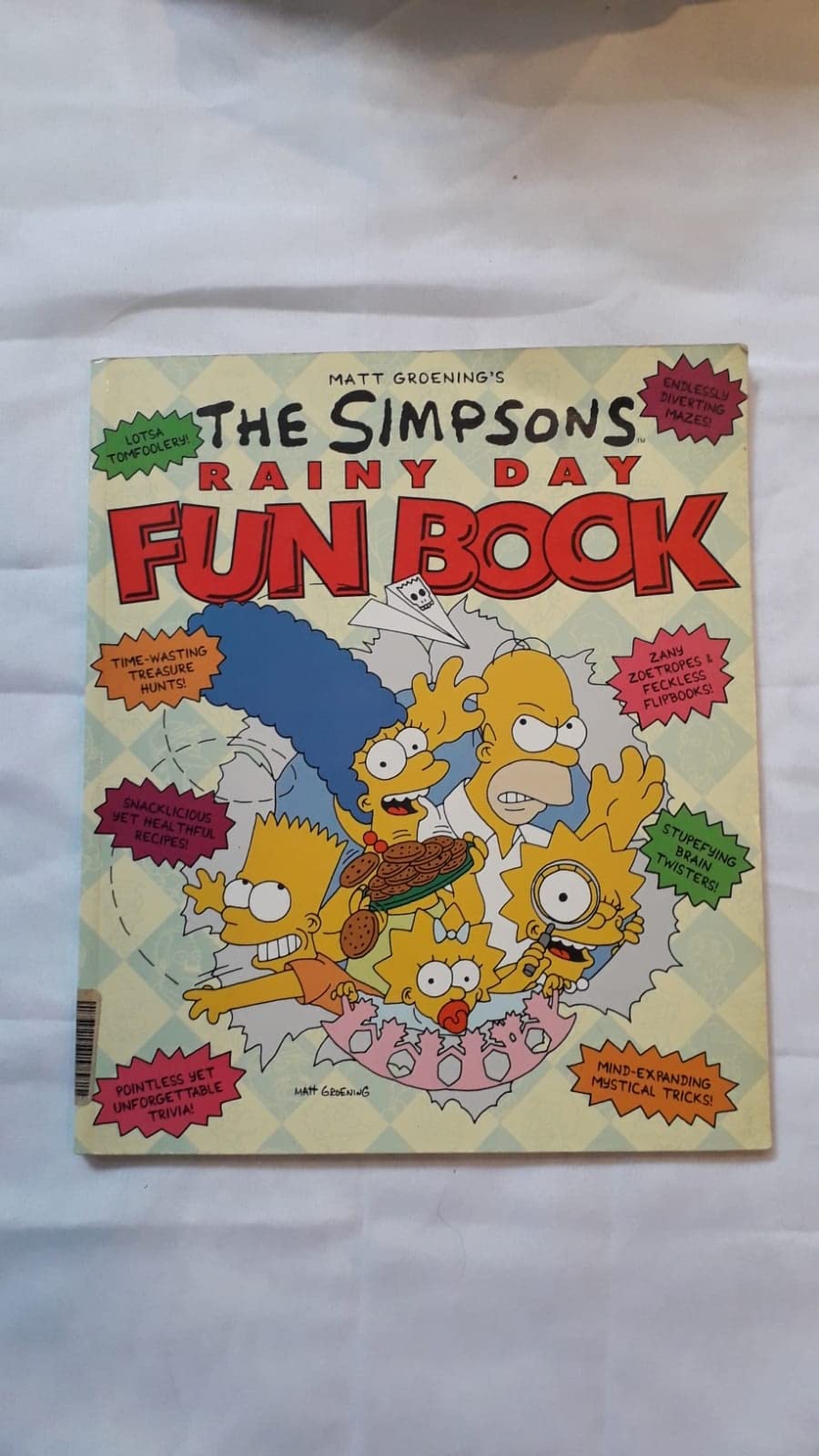 The Simpsons Rainy Day Fun Book: Groening, Matt: 9780060968618: Amazon ...