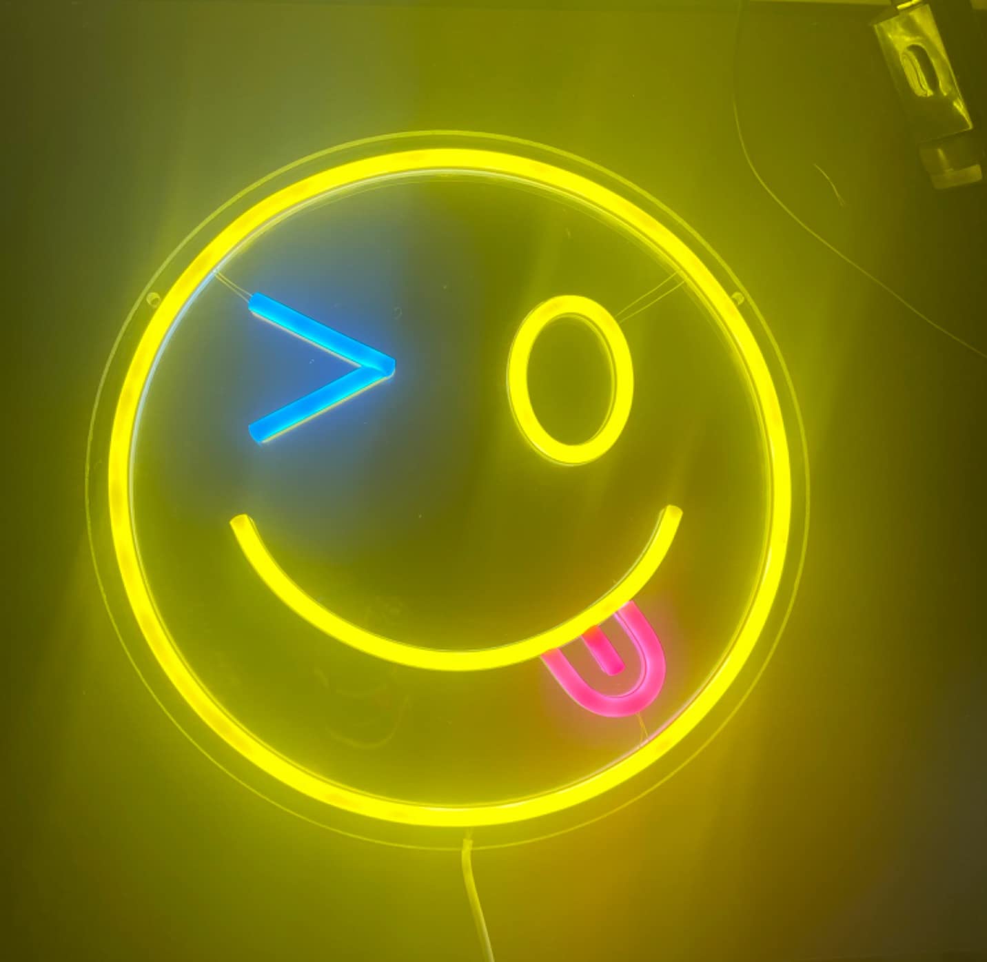 $6/mo - Finance Smiley Face Neon Sign, Smiley Neon Sign for Wall Decor ...