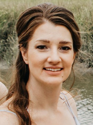 Amazon.com: Emily Fieg: books, biography, latest update