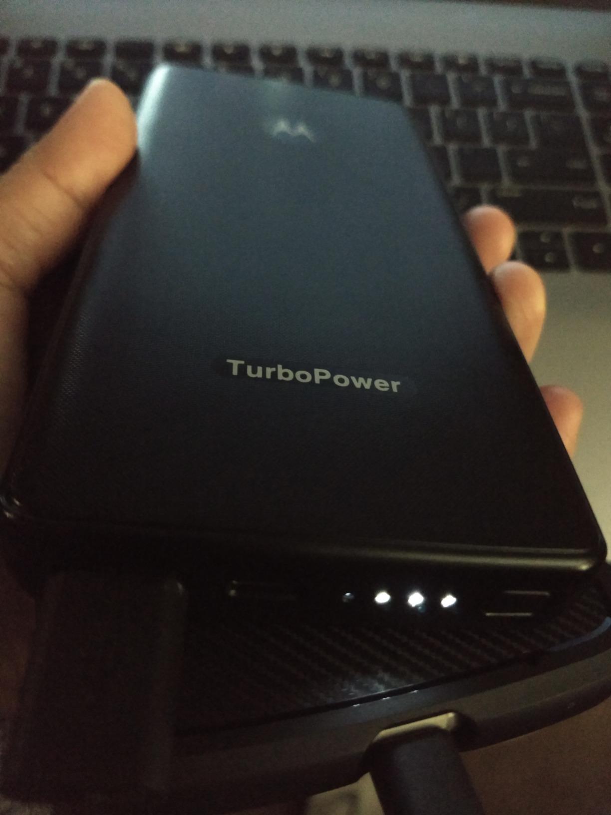 Amazon.com: Motorola TurboPower Pack 10000- Slim, Portable Power Bank w ...