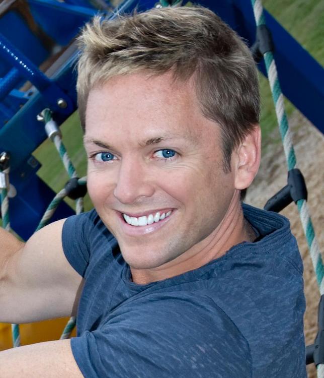 The Sell: The Secrets of Selling Anything to Anyone: Eklund, Fredrik ...