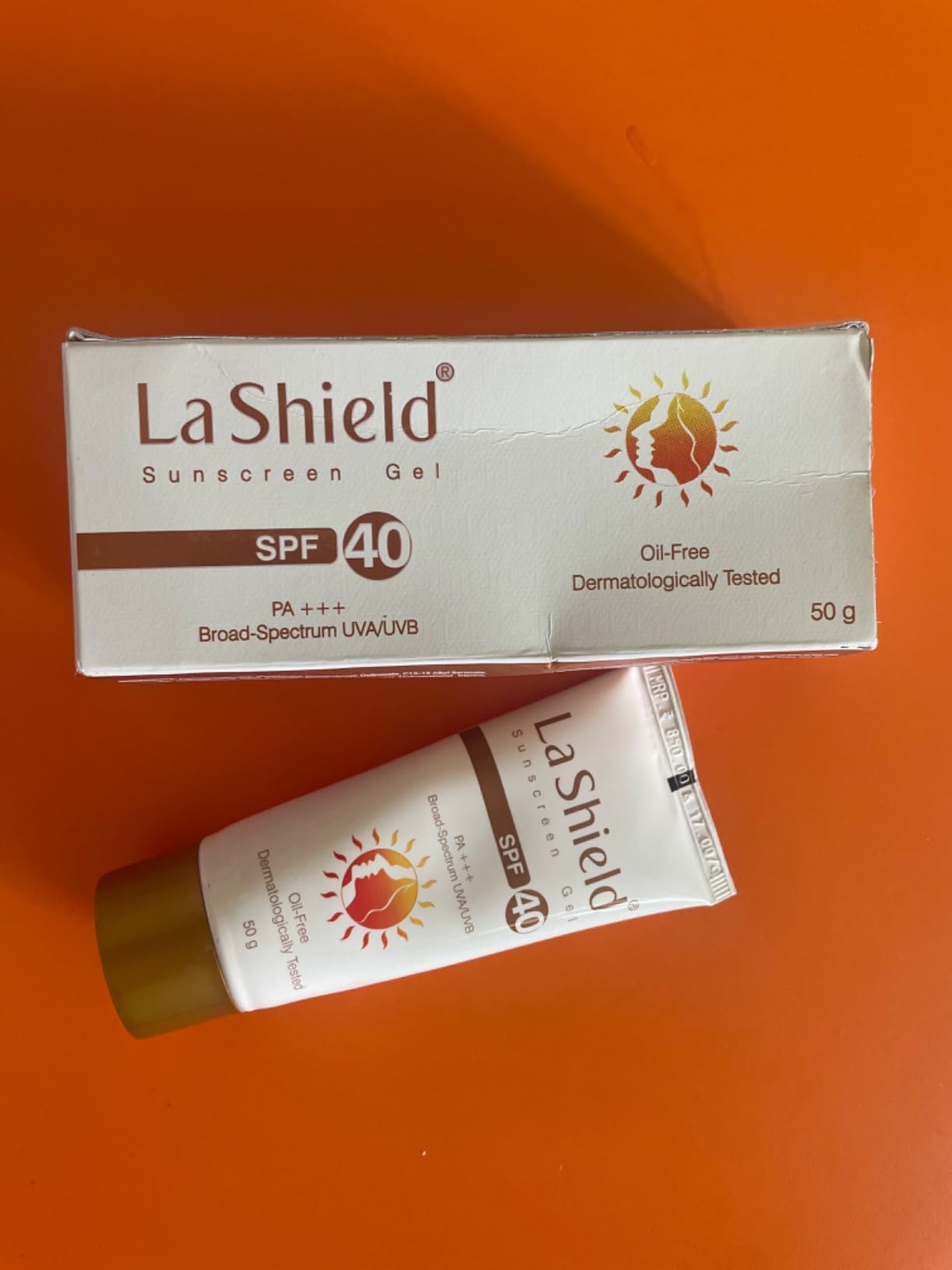 La Shield SPF 40 PA+++ Mineral Sunscreen Gel | Superior Matte Finish ...