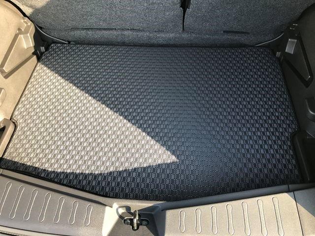 Amazon | YMT E12系ノート ラバー製トランクマット（ラゲッジマット） | フロアマット | 車＆バイク