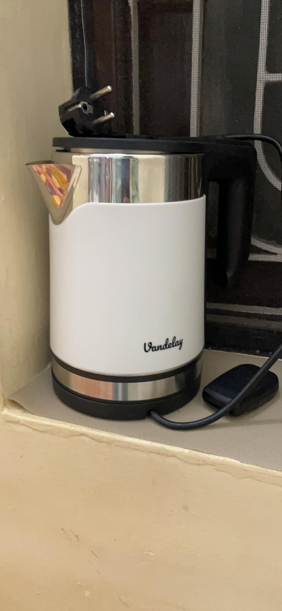 Vandelay Stainless Steel Electric Kettle (1.7L) | Double Wall, Cool ...