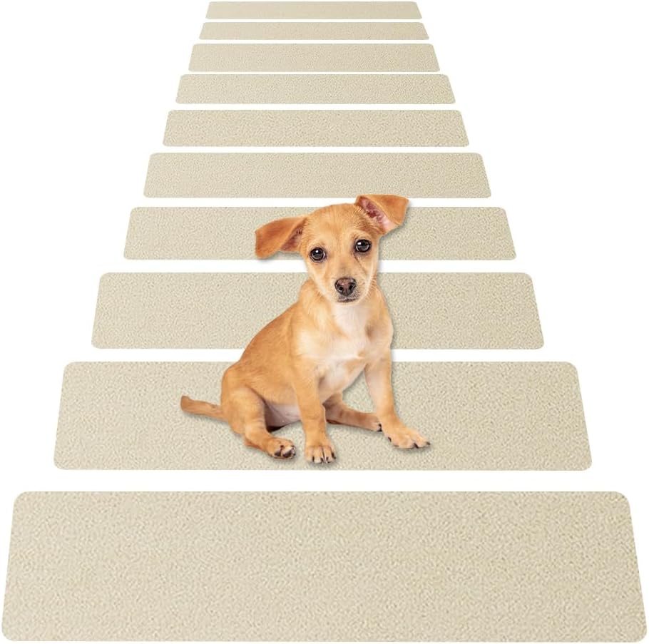 Amazon | WEIMALL 階段マット 滑り止め 階段用 ステップマット 70×20cm 吸着タイプ 防音 キズ防止 寒さ対策 吸着マット 転倒防止 簡単取り付け 15枚入 （ベージュ ...