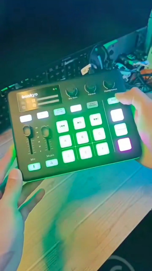 Watch Bonkyo G1 Gaming Audio Mixer on Amazon Live