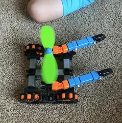 Amazon.com: Learning Resources Gears! Gears! Gears! Robots in Motion ...