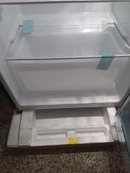 Havells-Havells -LLOYD Refrigerator Single Door 200L 2 Star Fixed Speed ...