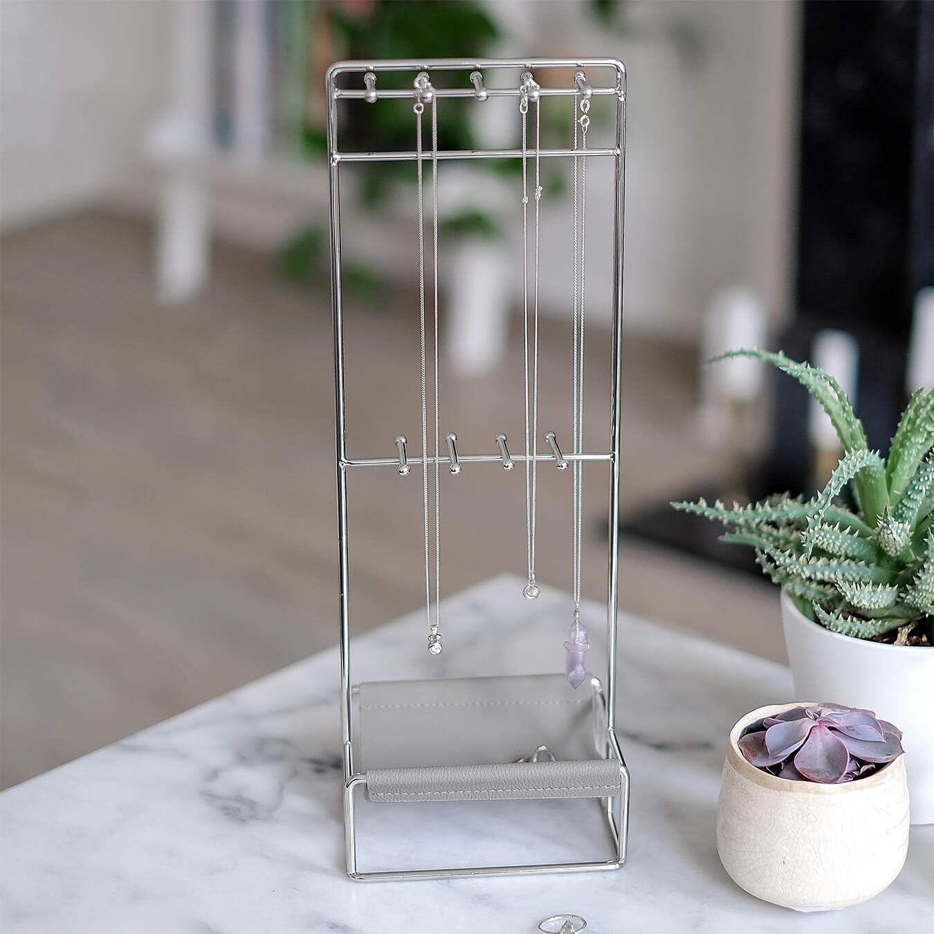 Stackers Chrome & Grey Scoop Jewellery Stand – BigaMart