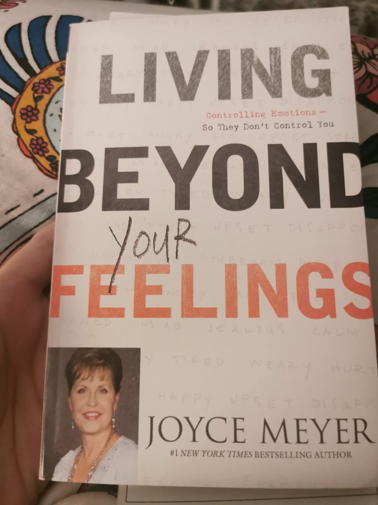 Living Beyond Your Feelings: Controlling Emotions So They Don't Control ...