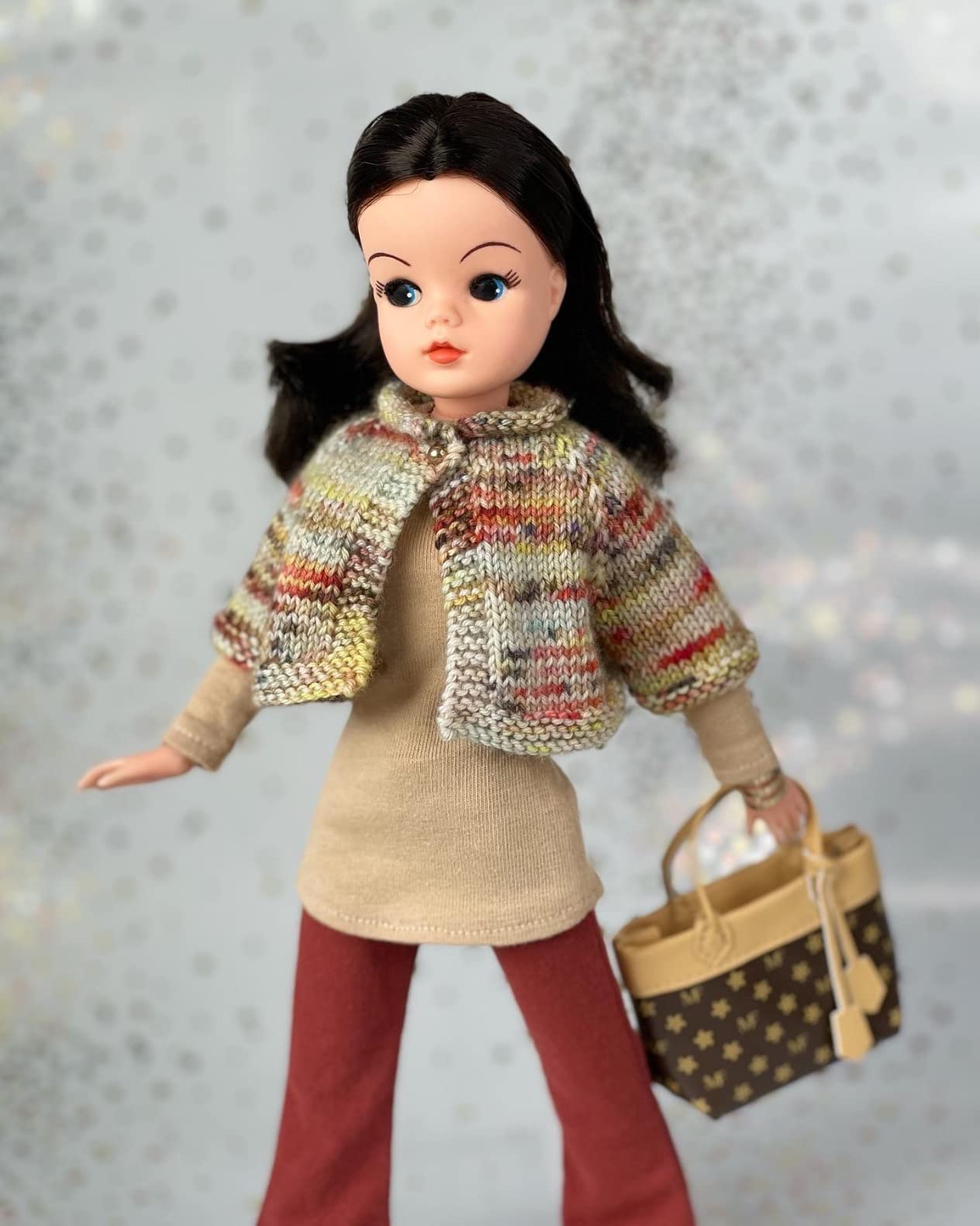 Modern Knitting Patterns for Fashion Dolls: An easy-to-make range of ...