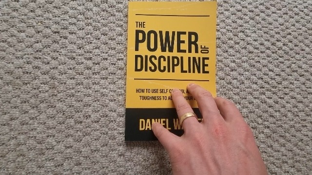 Snapklik.com : The Power Of Discipline: How To Use Self Control And ...