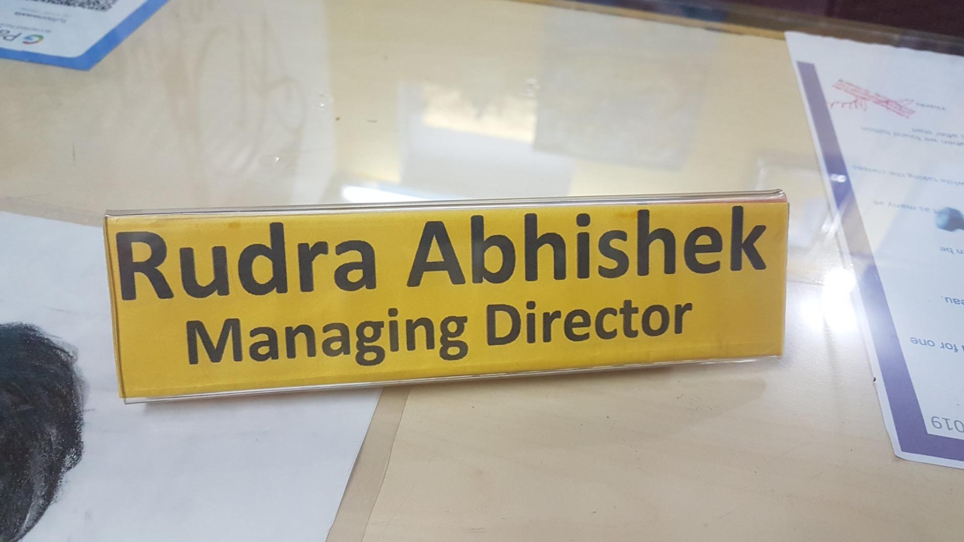 5pcs Clear Acrylic Two-Sided Nameplate, V-Shaped Desktop Sign Display ...