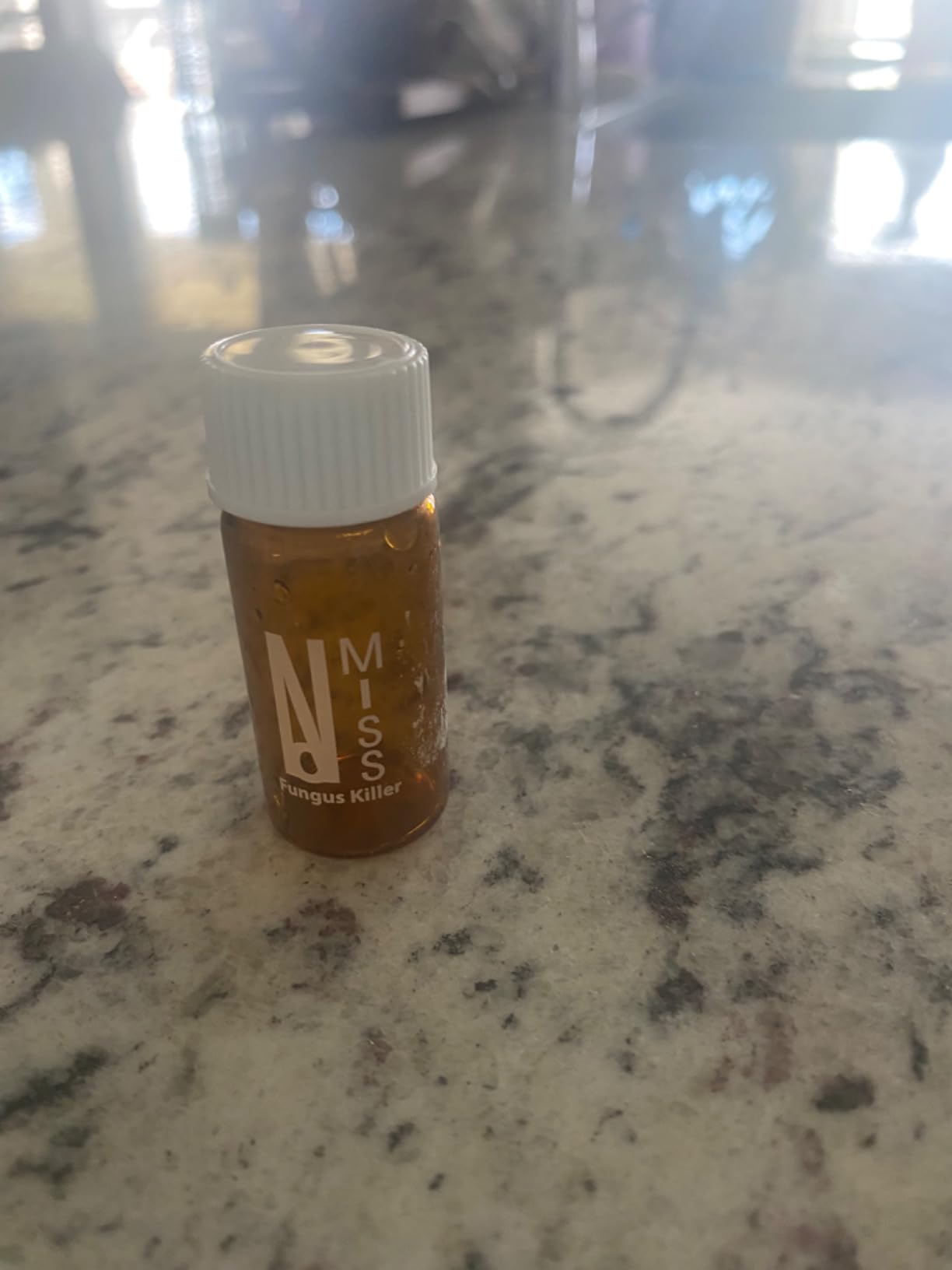 Amazon.com: Generic No Miss Fungus Killer 1/4 oz. Bottle Boxed 1 Piece ...