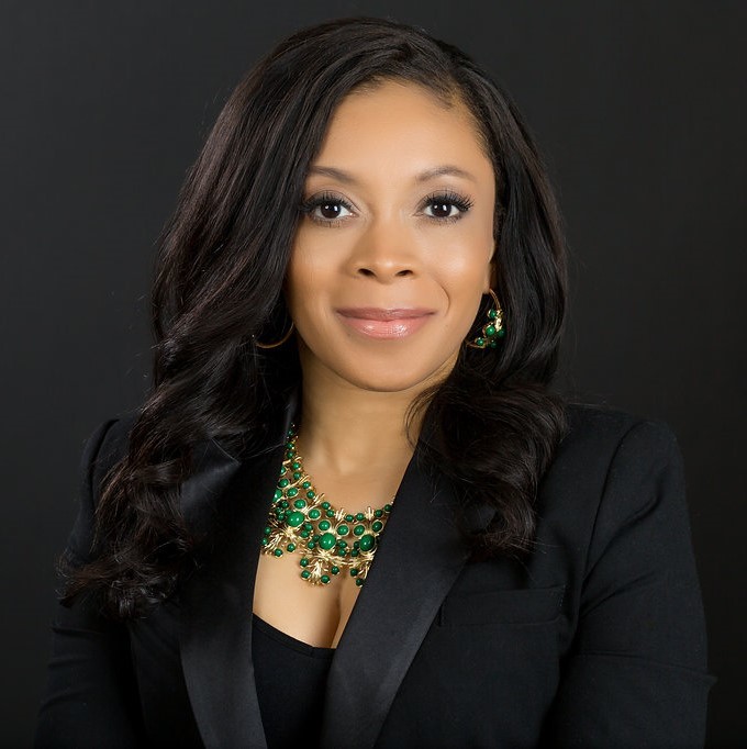 Lisa Morris's Instagram, Twitter & Facebook on IDCrawl