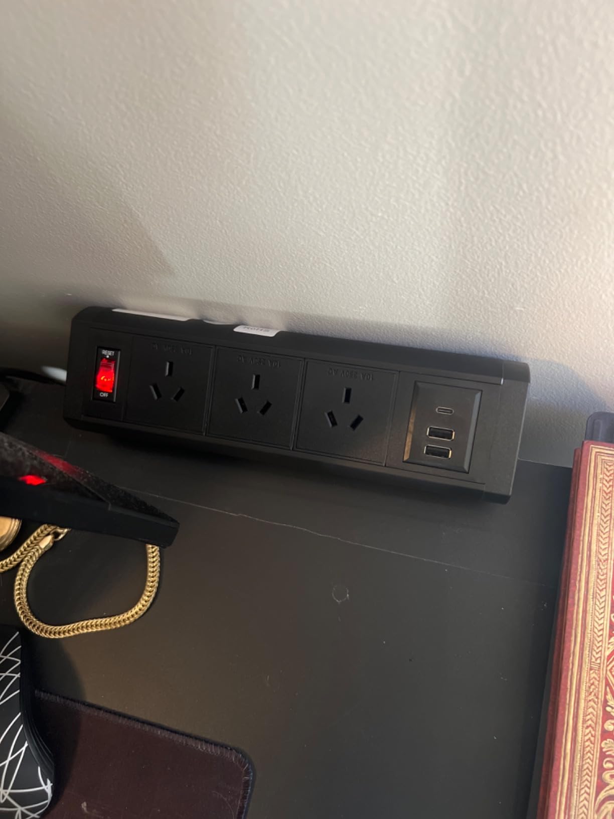 ZESHAN Desk Power Board desktop power hub with 1 Switch 3 AUS Power USB ...