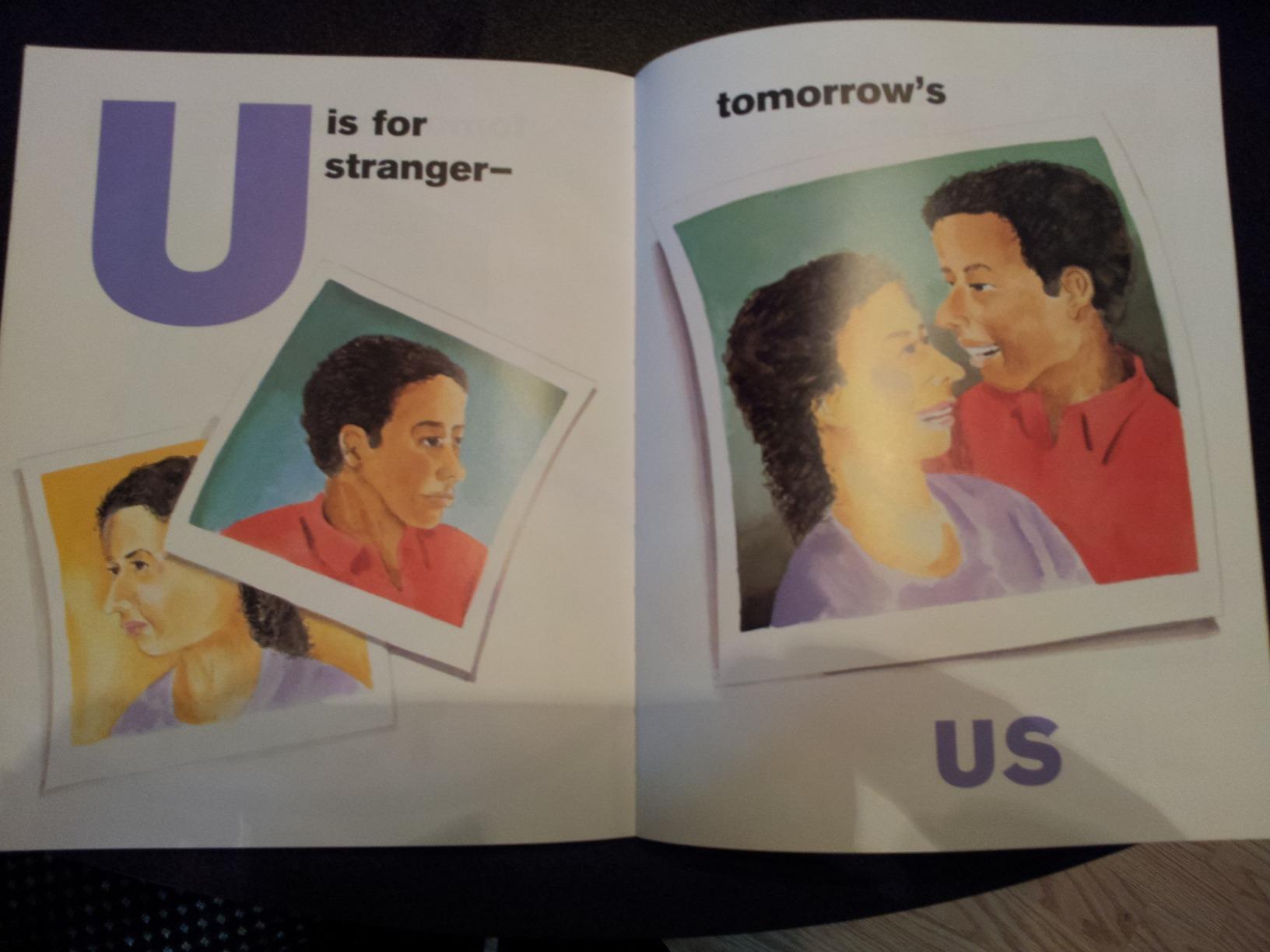 Tomorrow's Alphabet: Shannon, George, Crews, Donald: 9780688135058 ...