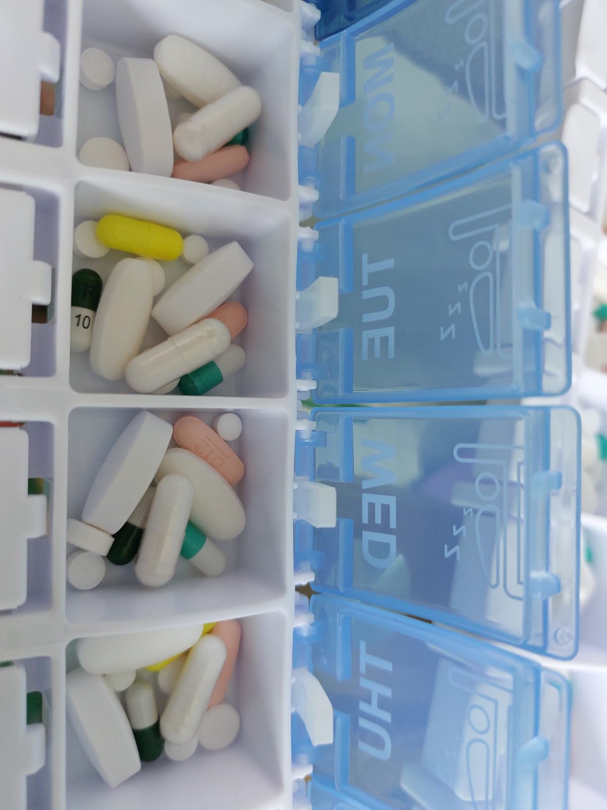 KMINA - Pill Boxes 7 Day 4 Times a Day, Weekly Pill Organiser Morning ...